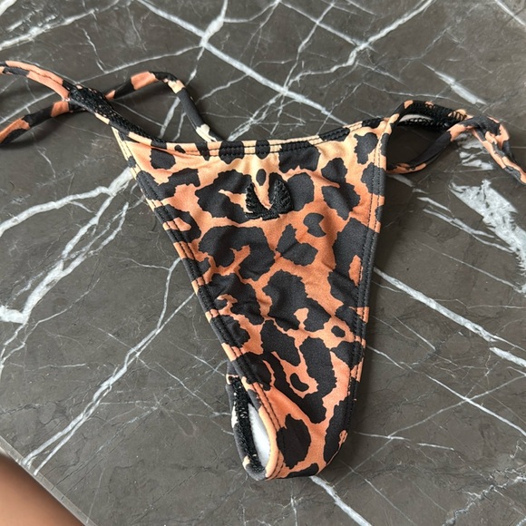 Minimale Animale | Swim | Minimale Animale Leopard Print G Money Thong ...